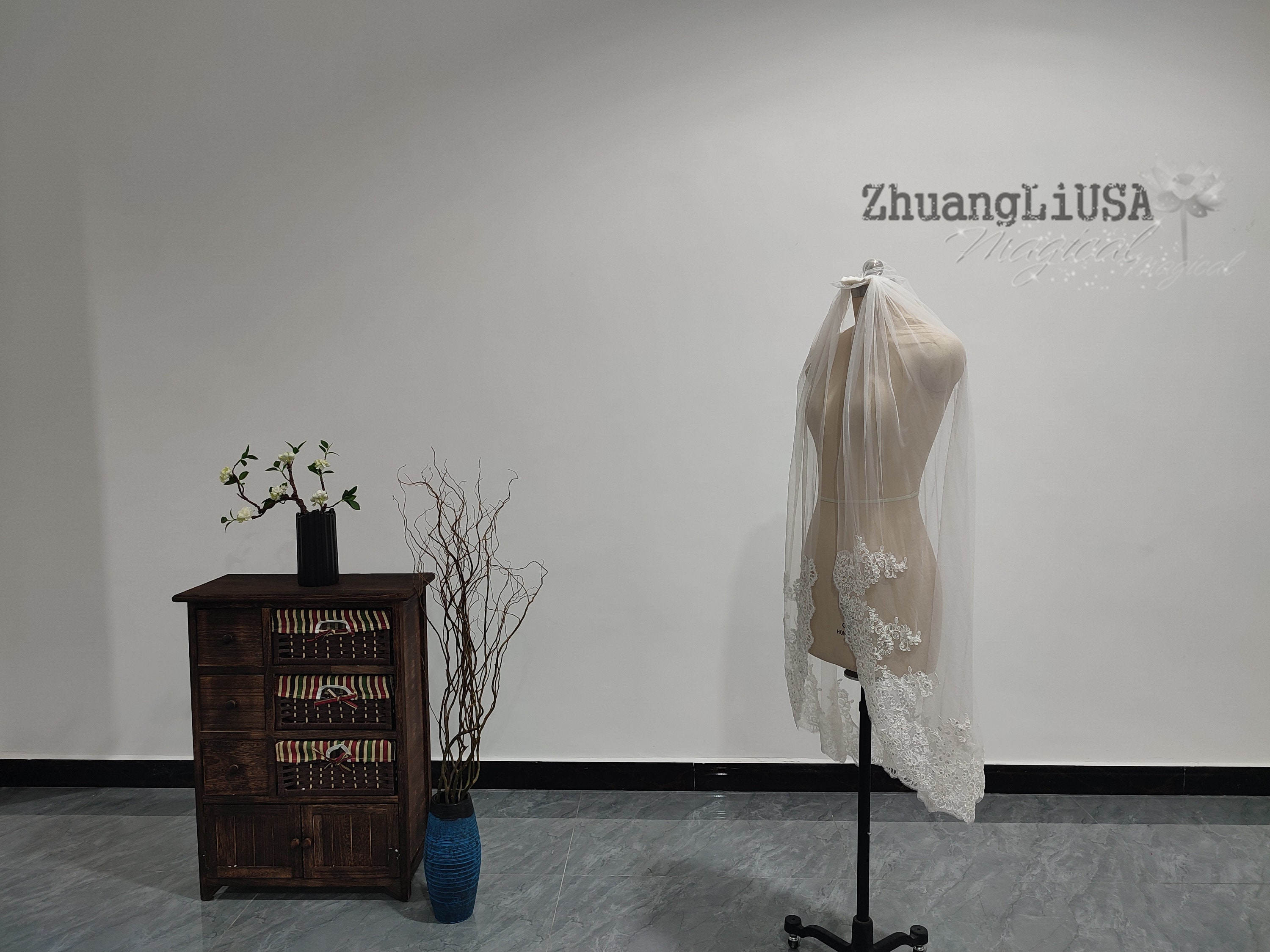 White Sequin One Layer Lace Veil, Romantic Wedding Sequin Lace Veil ...