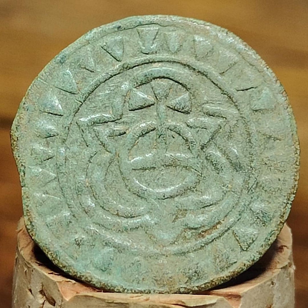 Medieval Nuremburg Jetton, Rose and Orb Type Token, 500 Years Old - Etsy