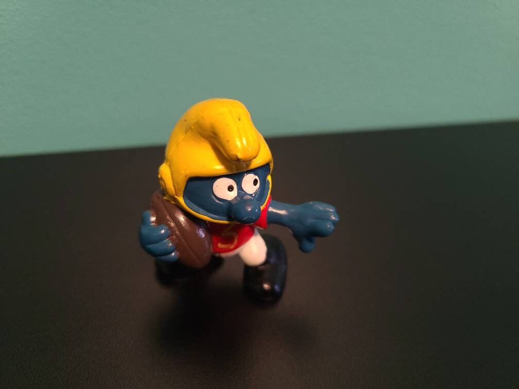 Football Smurf,20132 Smurf,football Fan Gift,vintage Smurfs, Football ...