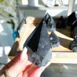 Black Tourmaline Top Polish Point W/ Inclusion - Healing Stone ...