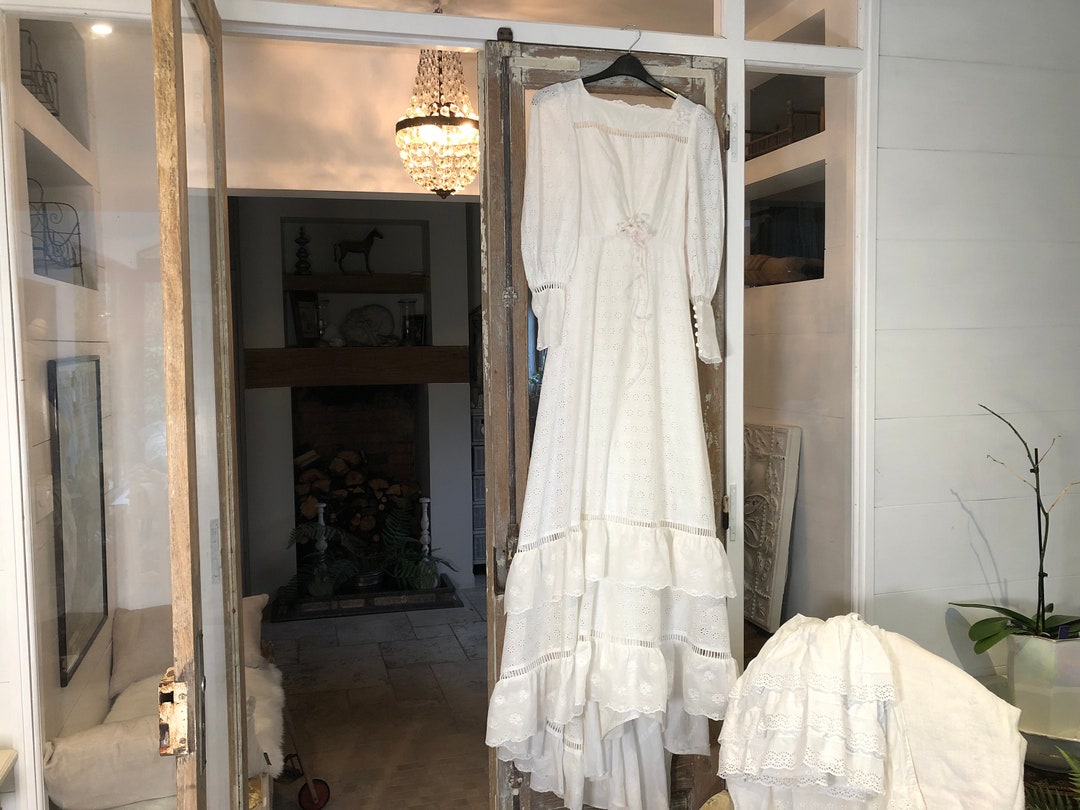 Beautiful Vintage French White 1960s Embroidery Anglais Wedding/bridal ...