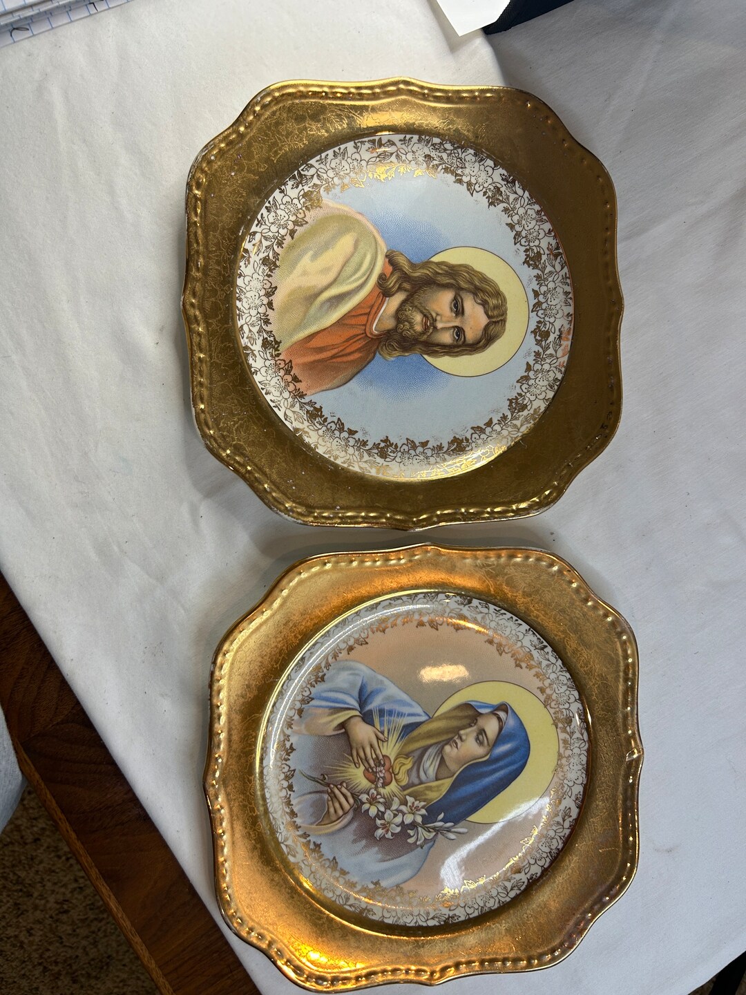 Collectible Virgin Mary & Jesus Plates - Etsy