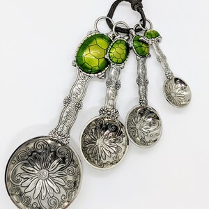 Decorative Measuring Spoons Sets: Fleur De Lis, Grapes, Turtles, Cats ...