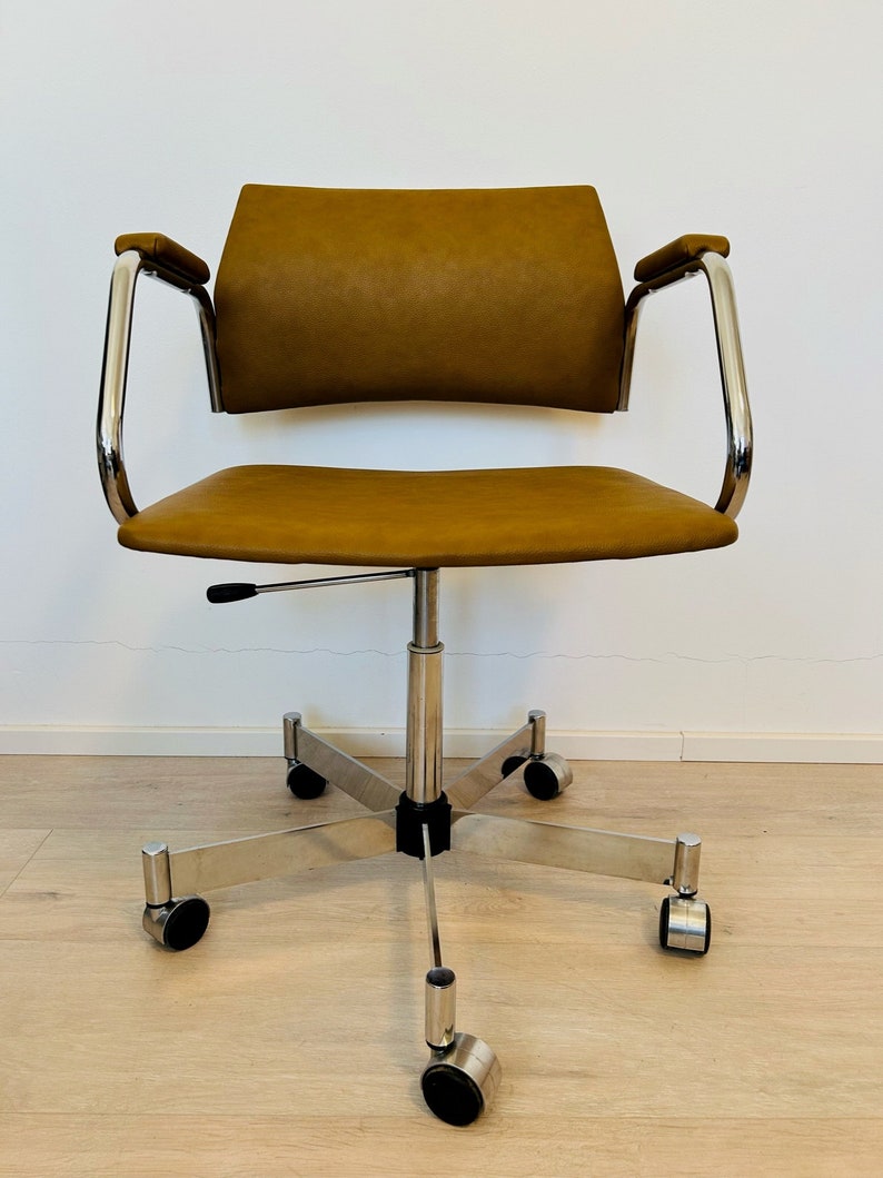 Fully Restored Mustard OFFICE CHAIR by Kovona Model K-380 ...