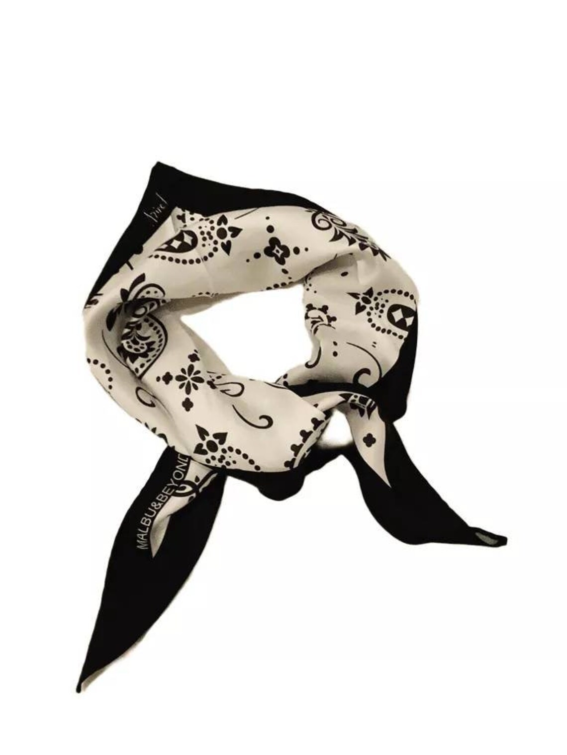 A Must-have Headscarf, the Classic Kerchief in Old French “couvrechief ...