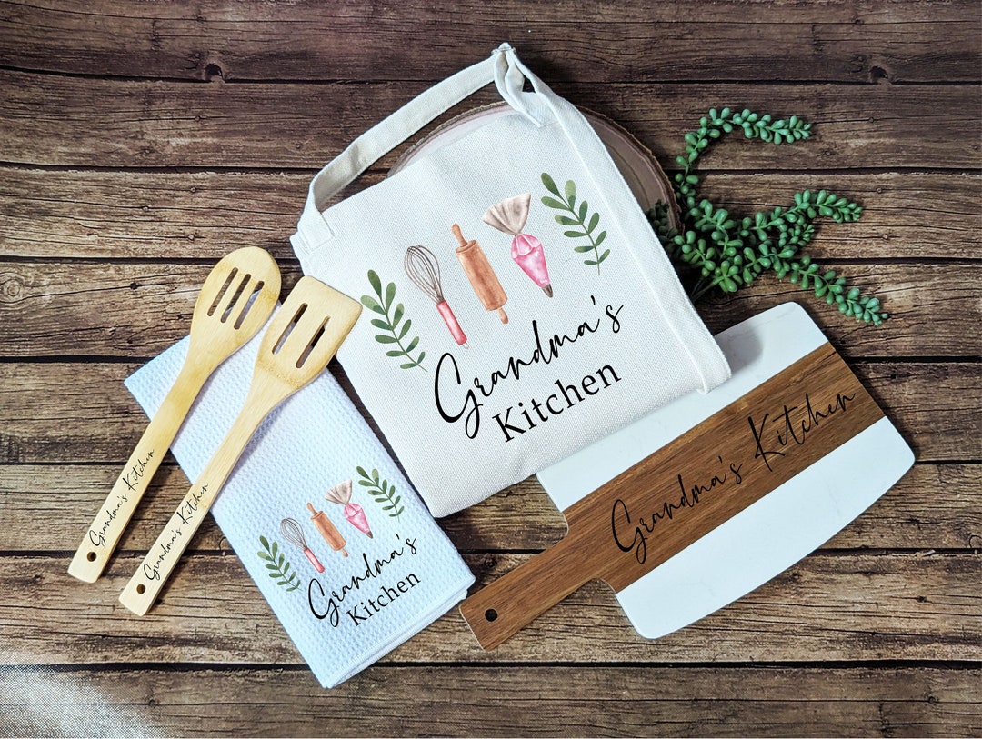 Personalized Grandma Kitchen Gift Set: Apron, Cutting Board & More - Etsy