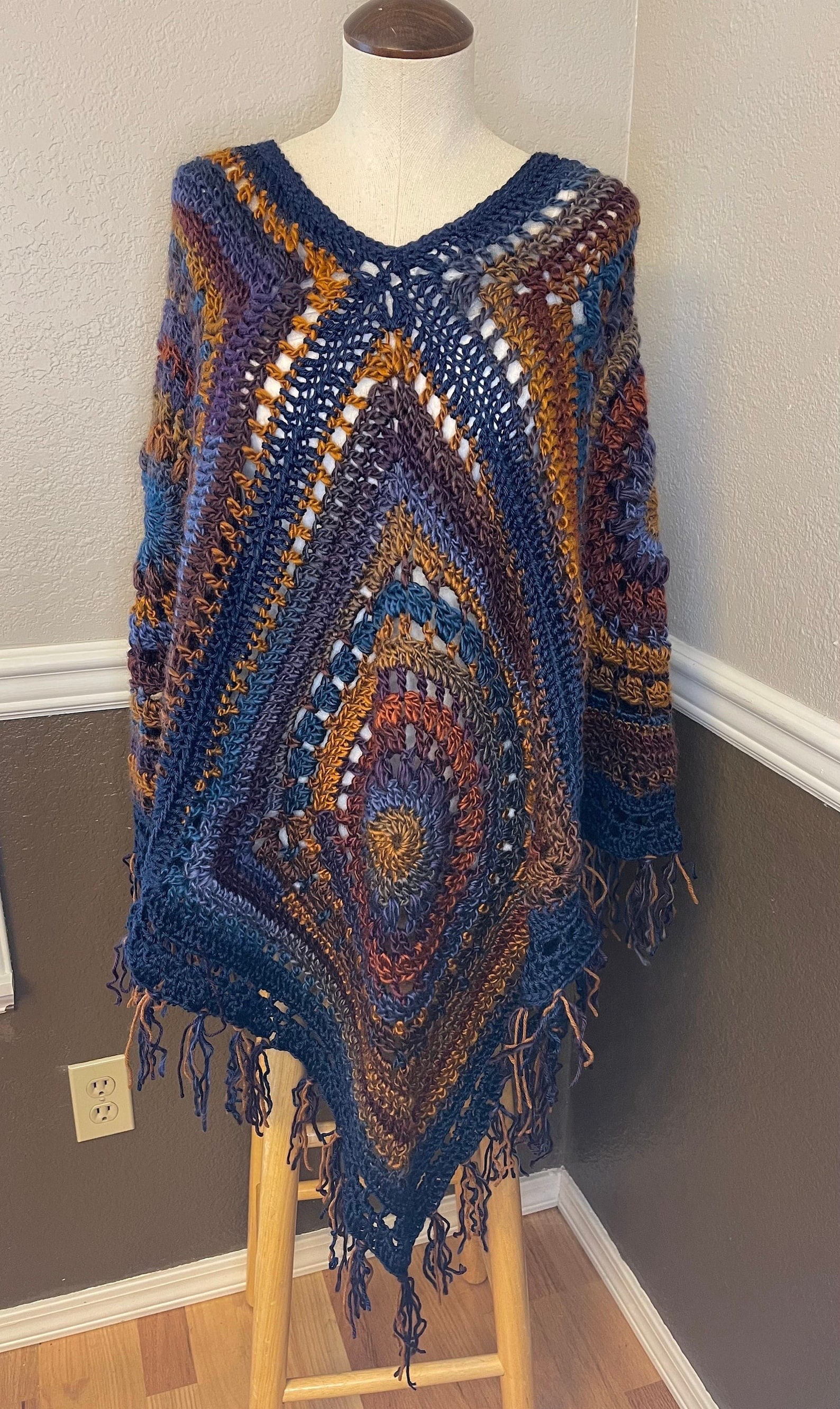 Boho Granny Square Poncho With Fringe - Etsy