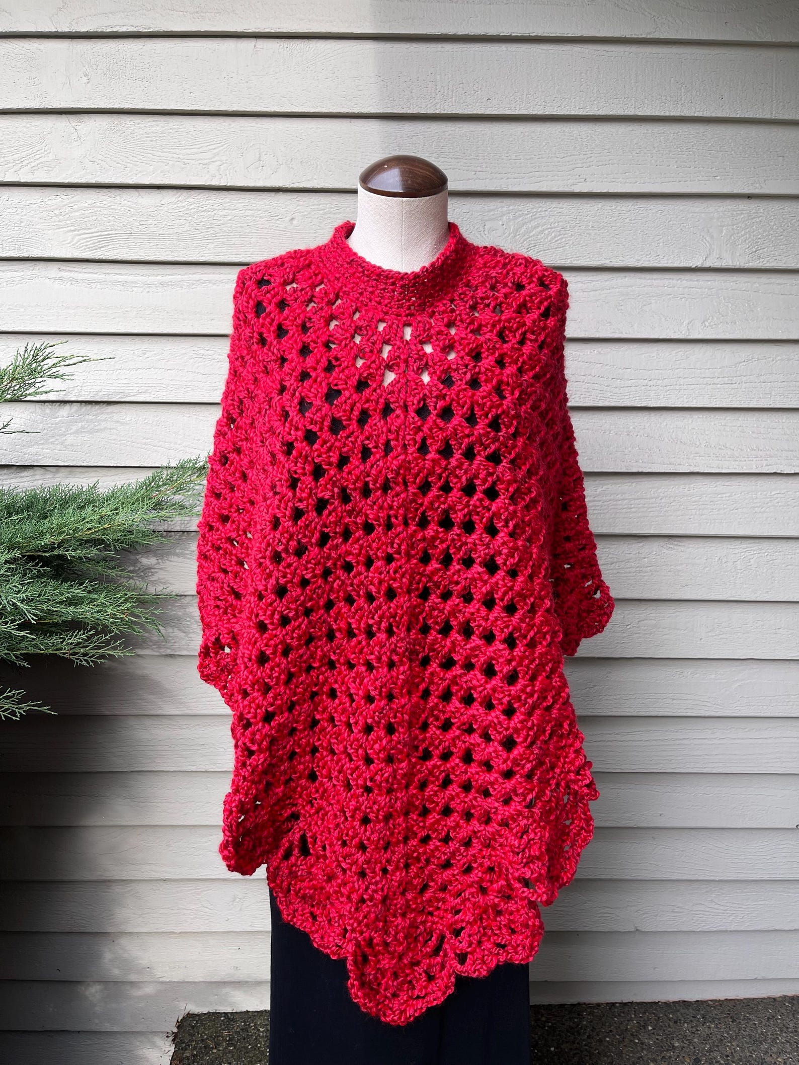 Coming Home Poncho, Scallop-edge Poncho, Martha Stewart Inspired Poncho ...