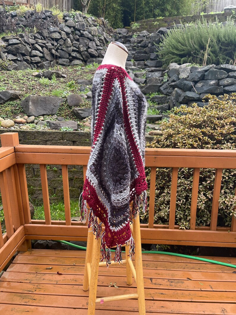 Boho Granny Square Poncho With Fringe - Etsy
