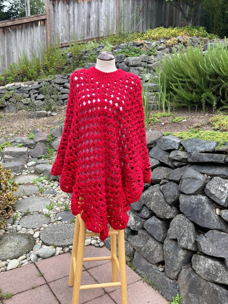 Coming Home Poncho, Scallop-edge Poncho, Martha Stewart Inspired Poncho ...