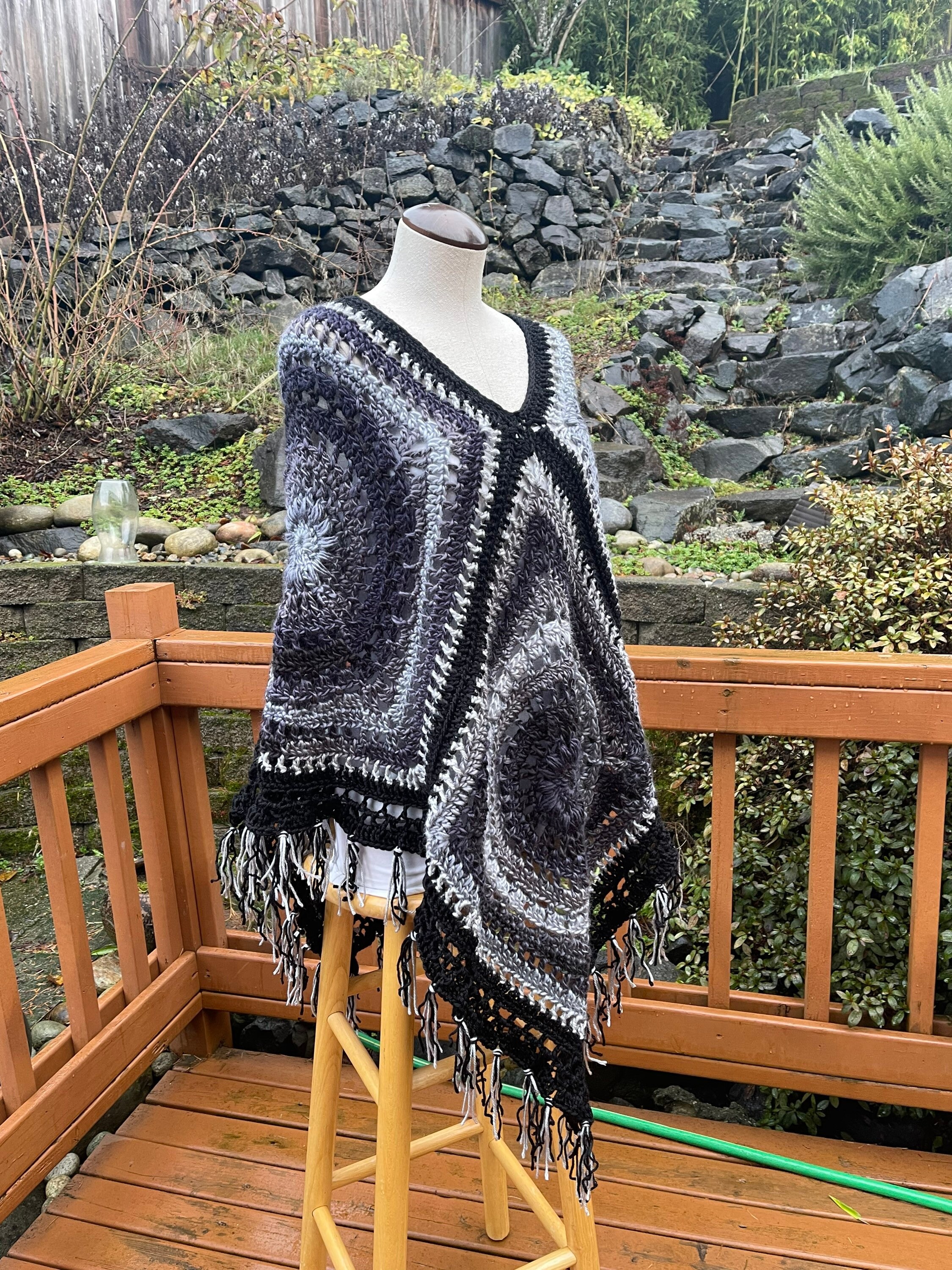Boho Granny Square Poncho With Fringe - Etsy