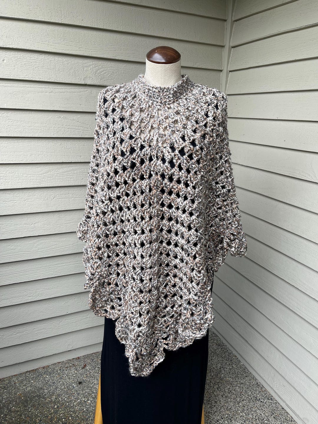 Coming Home Poncho, Scallop-edge Poncho, Martha Stewart Inspired Poncho ...