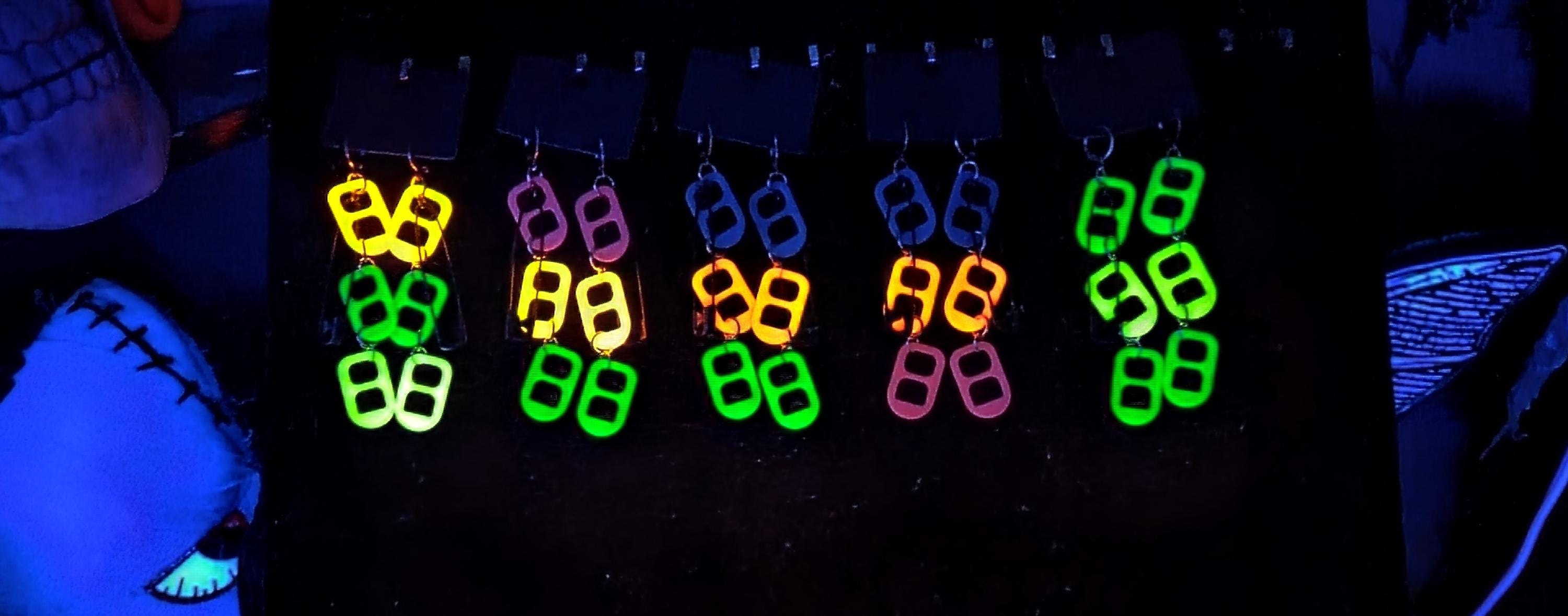 Blacklight Can Tab and Safety Pin Alternative Earrings - Etsy