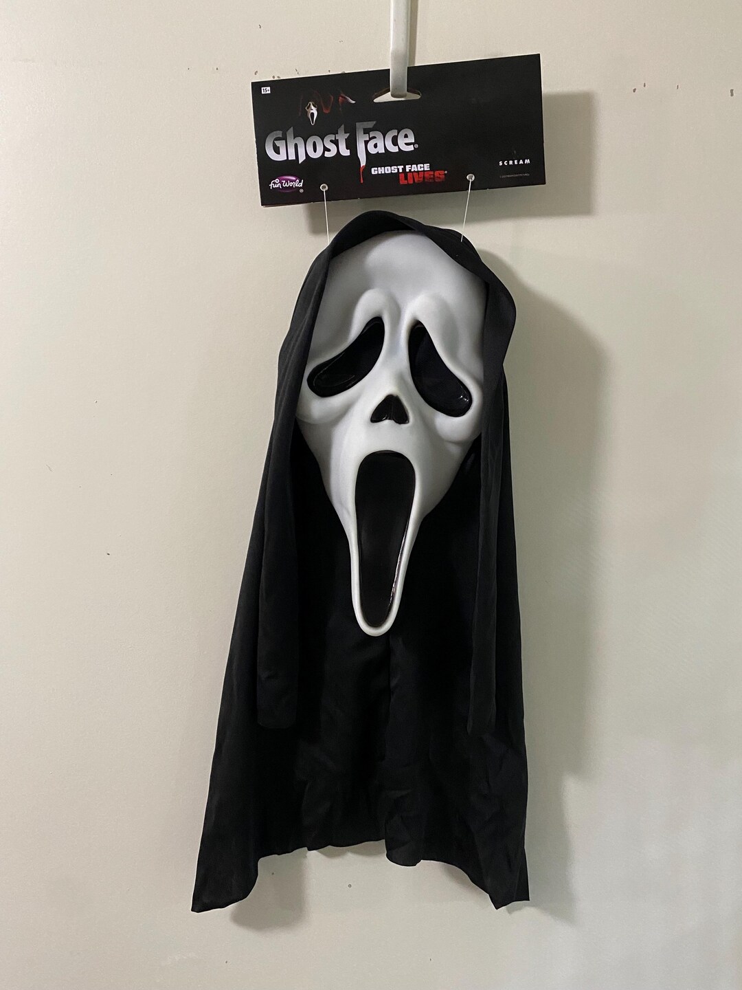 Scream Ghostface Mask 2024 EU RR Ghost Face Vanilla Scent Official Fun ...