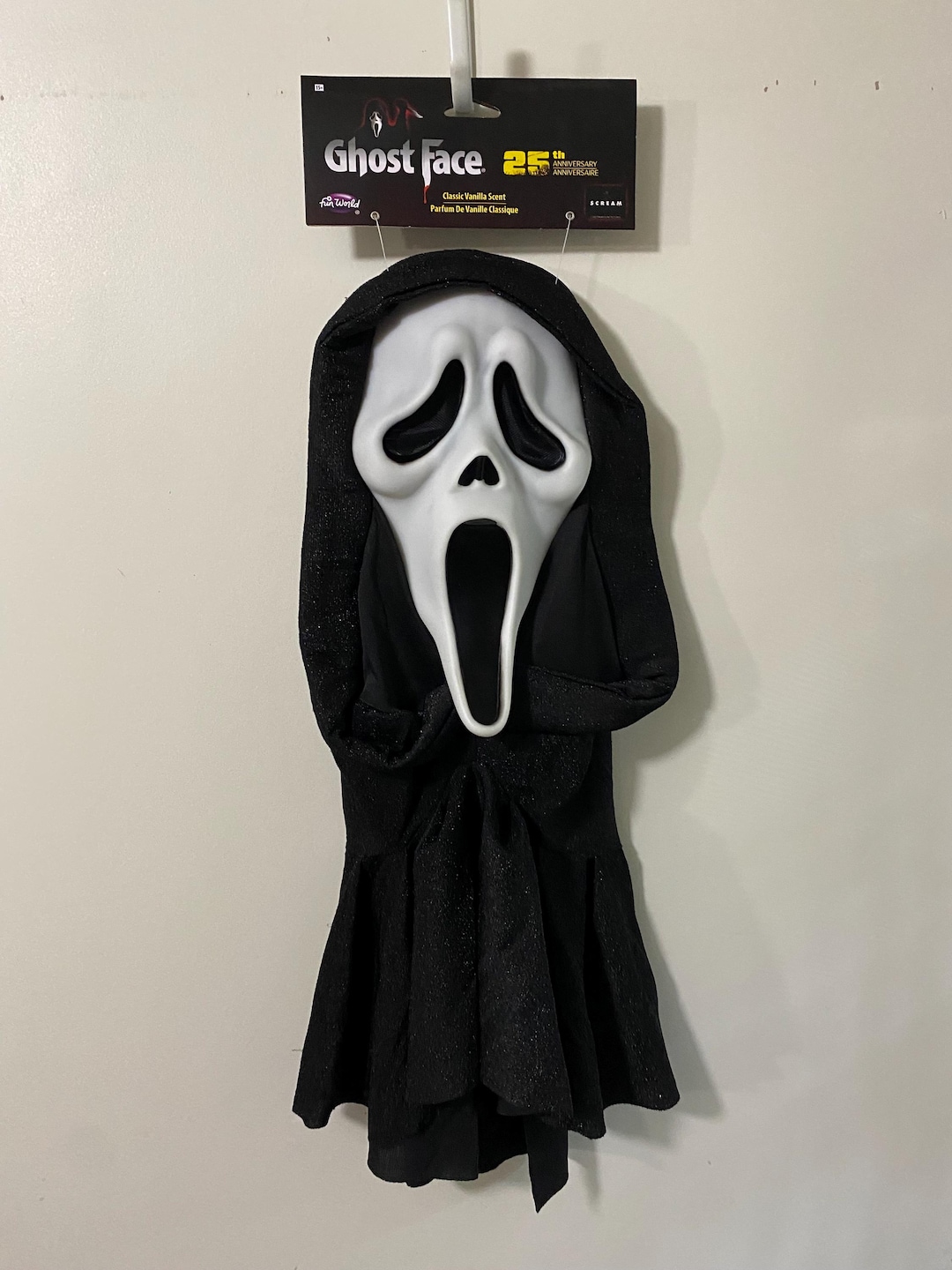 Scream 25th Anniversary Mask 2024 PP Adult Size Ghostface Killer Scream ...