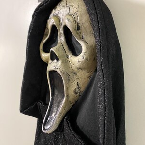 Deluxe Aged Scream 6 Mask Y Adult Size Ghostface Killer Scream Mask - Etsy
