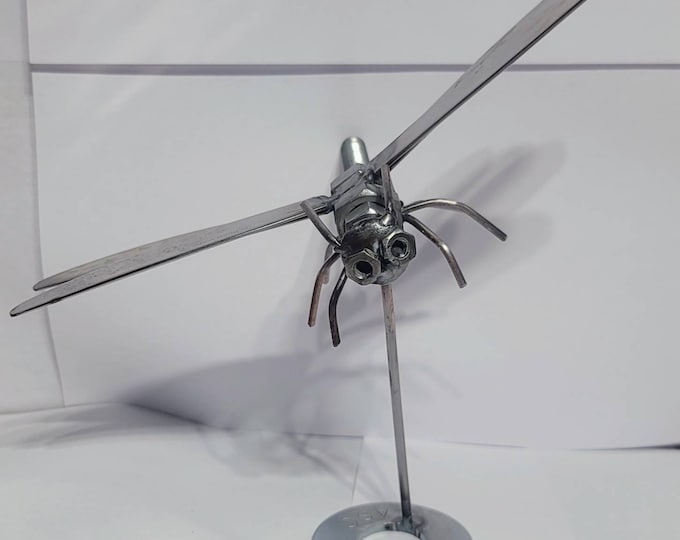 Scrap Metal Dragonfly Statue - Etsy