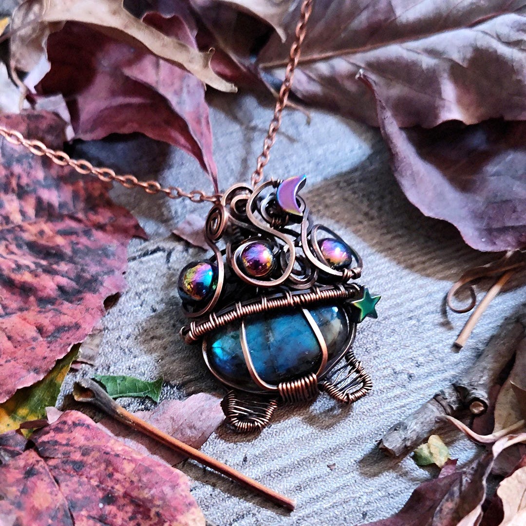 Blue Labradorite Cauldron Pendant/ Witches Cauldron Pendant/ Wire ...