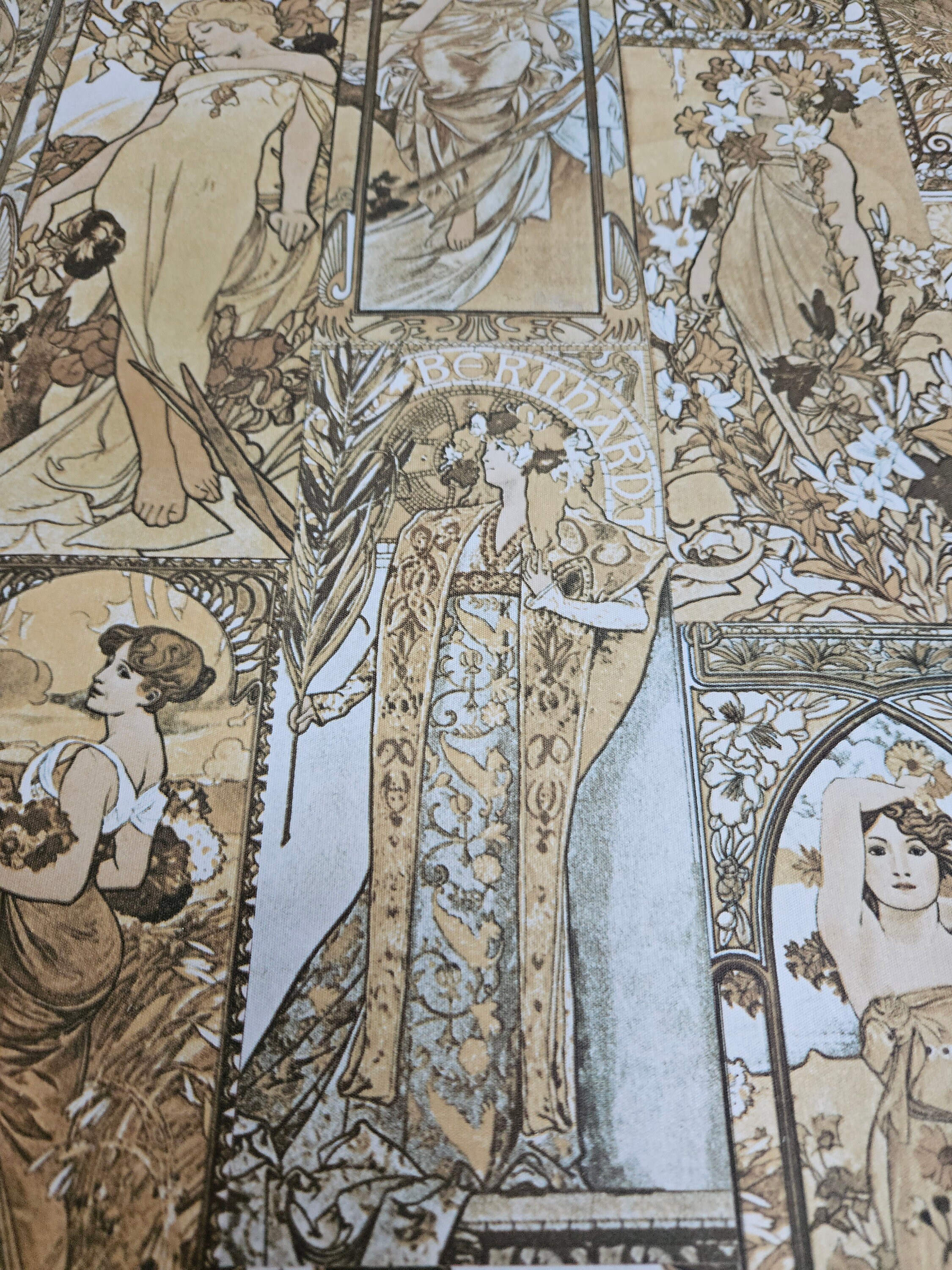 1970s Alphonse Mucha Design Sarah Bernhardt Wallpaper - Etsy