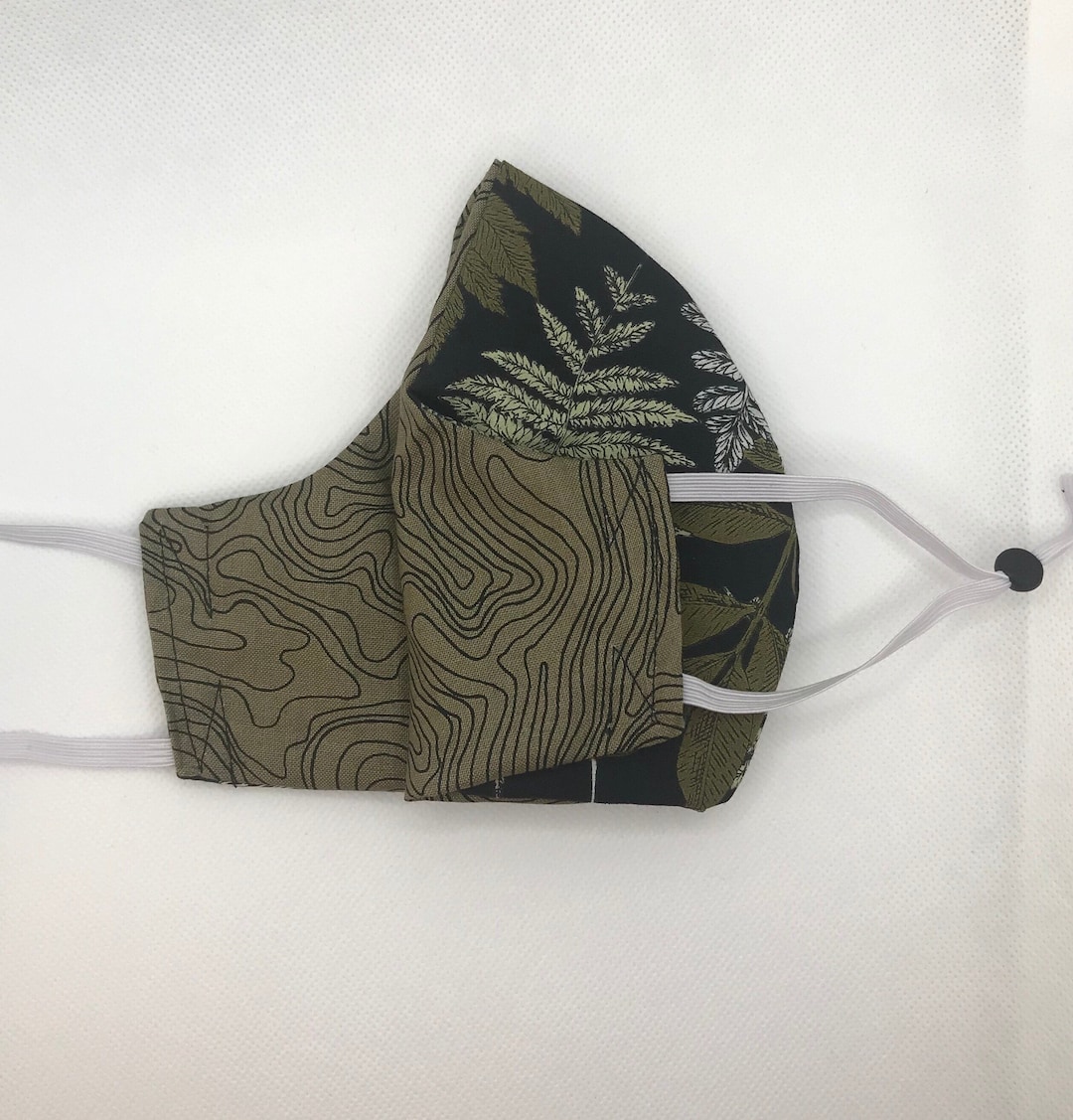 Reversible Mask With Adjustable Elastic Straps - Ferns and Topography ...