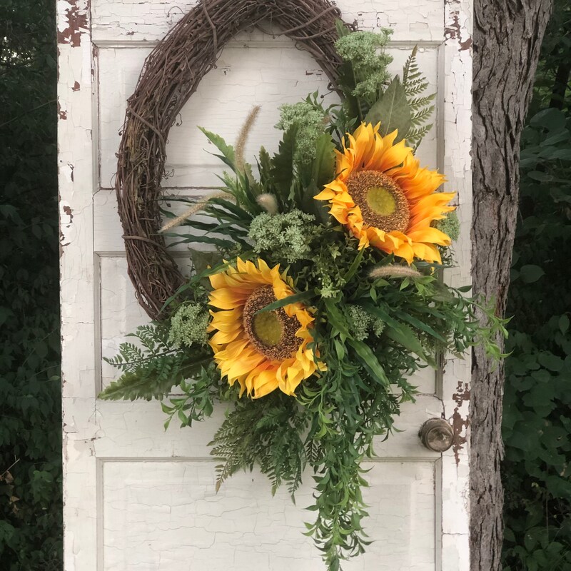 Oval Wreaths - Etsy