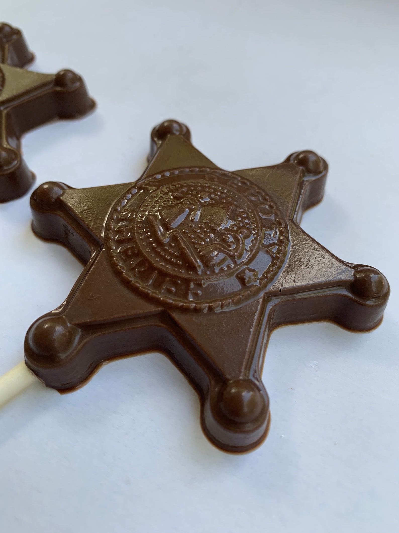 30 Chocolate Sheriff's Badge Pops Chocolate Sheriff's Badge Suckers ...