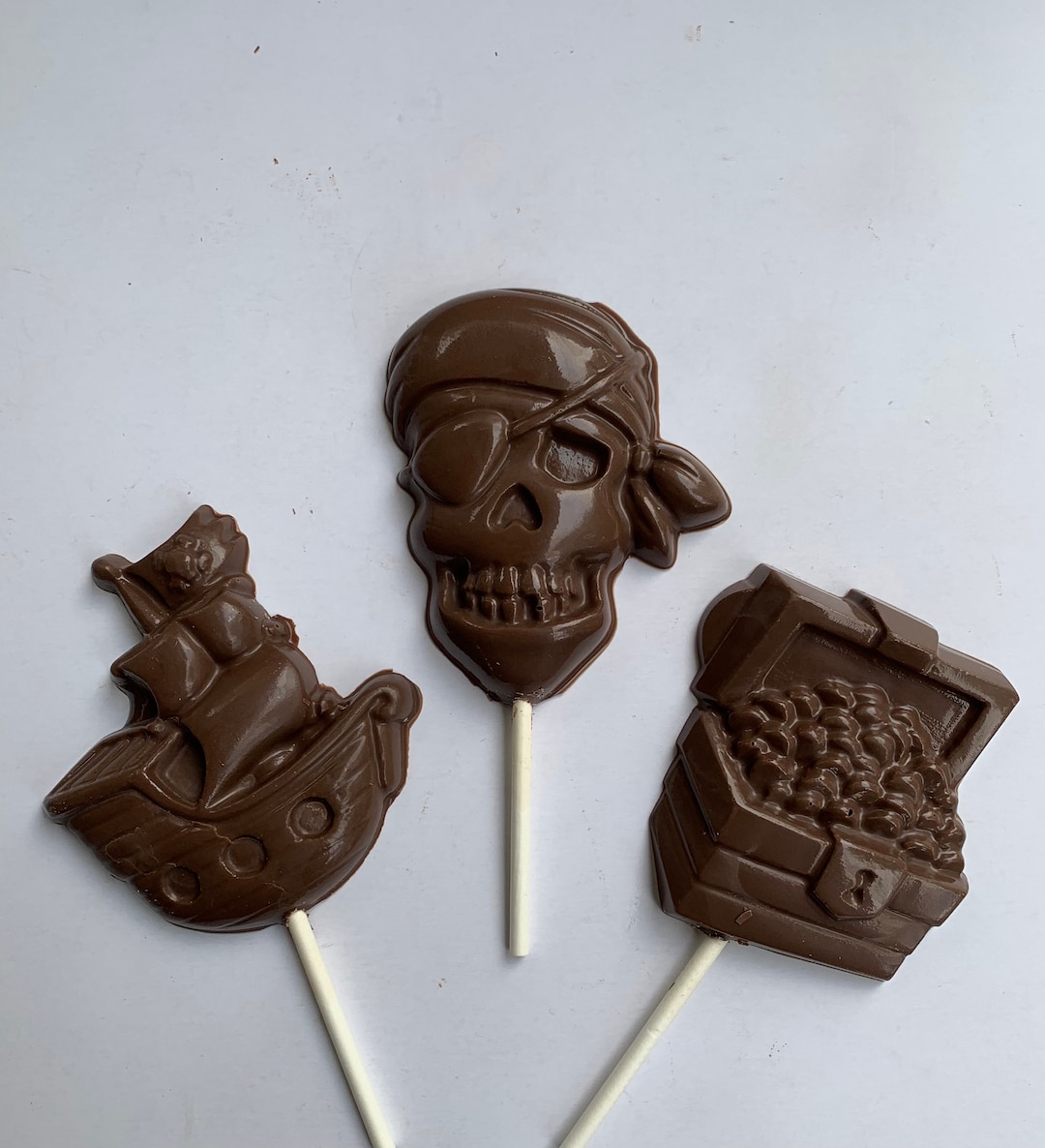 10 Pirate Chocolate Suckers Chocolate Pirate Candy Pirate Chocolate ...