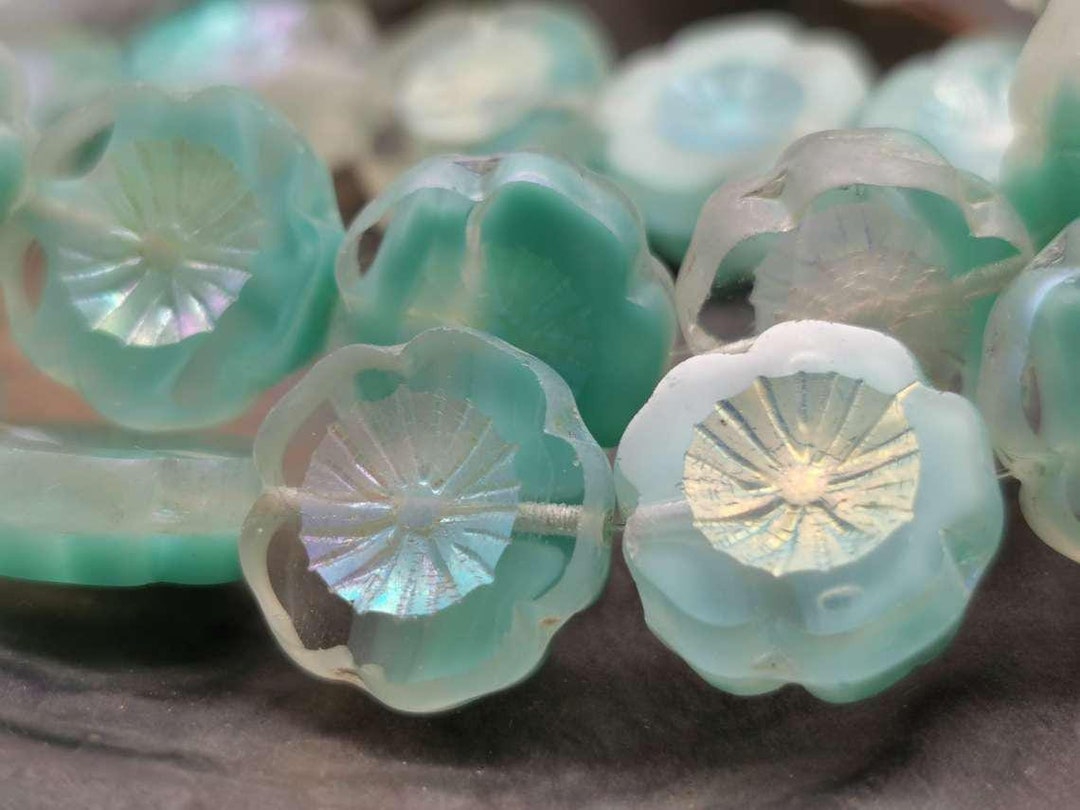 4 Hawaii Flower Beads 14 Mm - Table Cut - Delicate Blue-green and ...