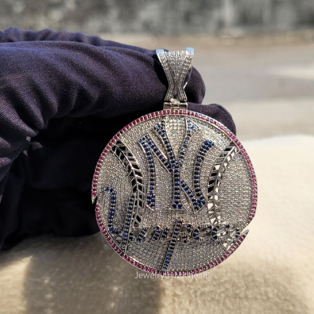 New York Yankees Pendant White & Blue Round Cut Diamond Pendant, Men's ...
