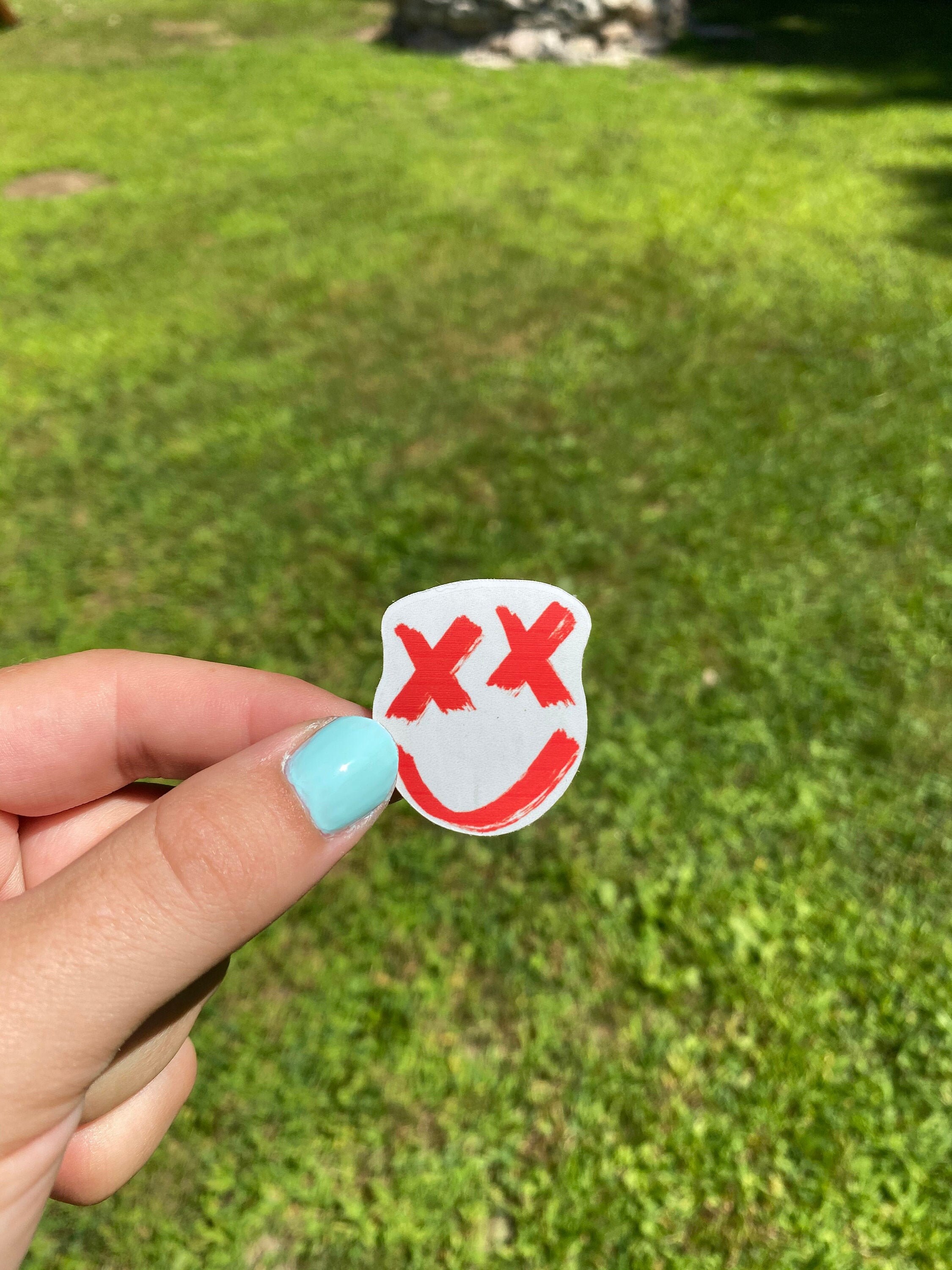Louis Tomlinson Smiley Sticker - Etsy