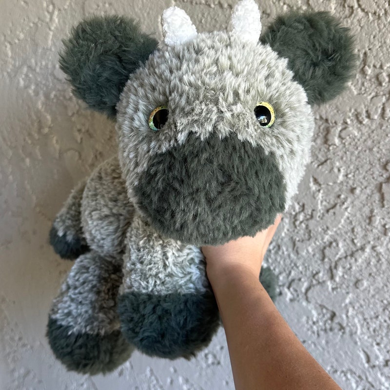 Fluffy Plushie - Etsy