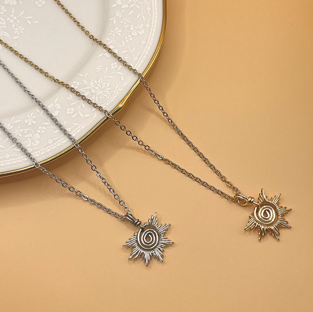 Wire Sun Necklace Sunburst Necklace Dainty Wire Sun - Etsy