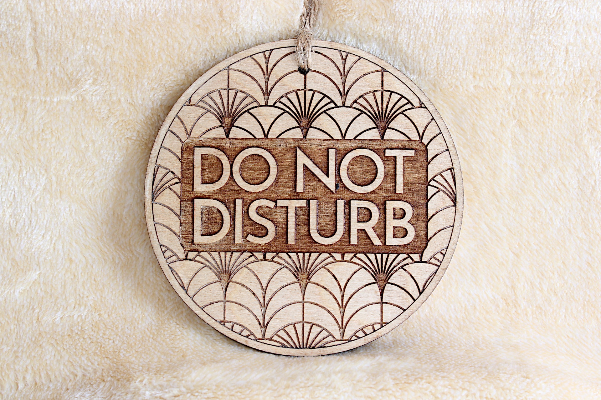Round DO NOT DISTURB Door Sign, Art Deco Wooden Door Hanger - Etsy