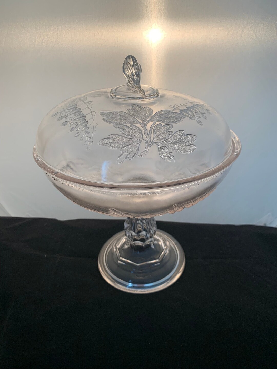 8" EAPG RARE Bleeding Heart Pattern High-footed Covered Compote - Etsy