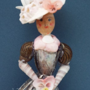 Seashell Ballroom Dancer - Etsy