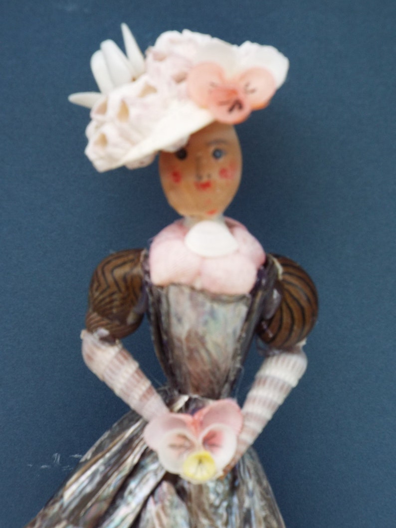 Seashell Ballroom Dancer - Etsy