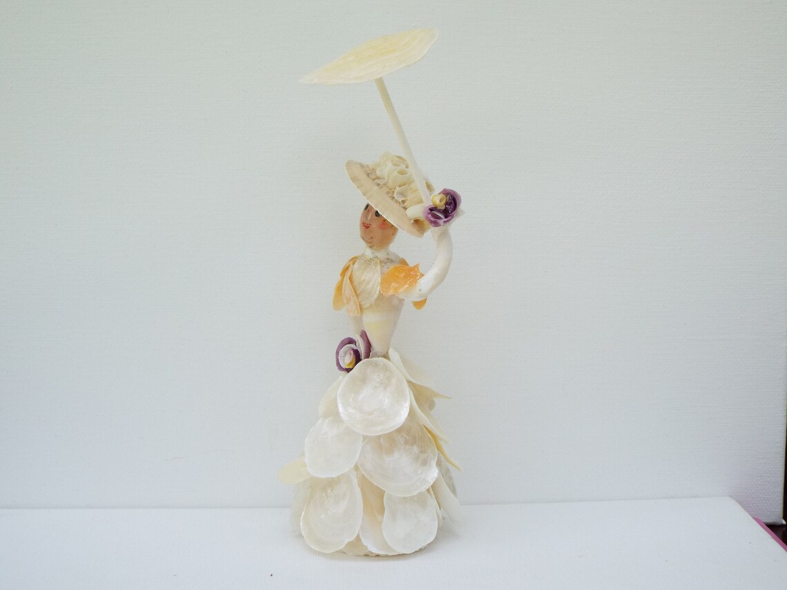 Elegant White Seashell Lady With Umbrella - Etsy