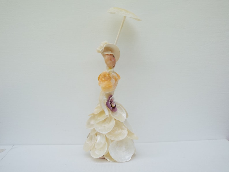 Elegant White Seashell Lady With Umbrella - Etsy