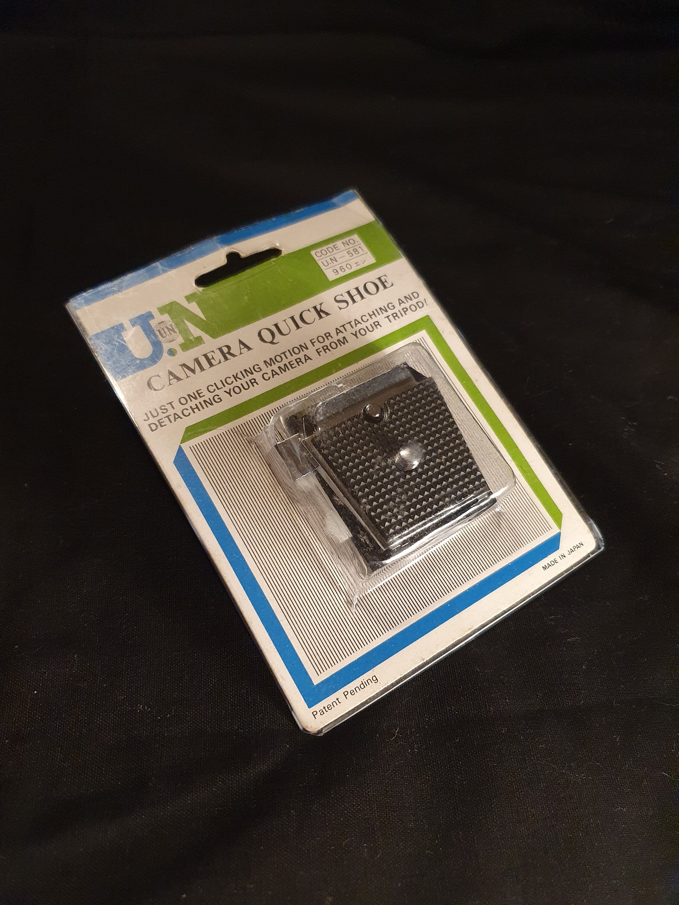 UN Camera Quick Shoe Vintage Japan Shoe for Tripod or Flash Mounting ...