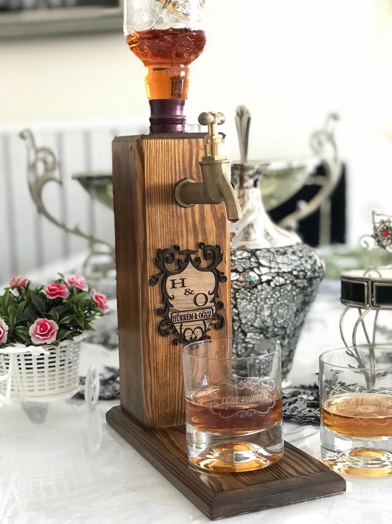 Whiskey Dispenser Custom Whiskey Personalized Great Groomsmen - Etsy