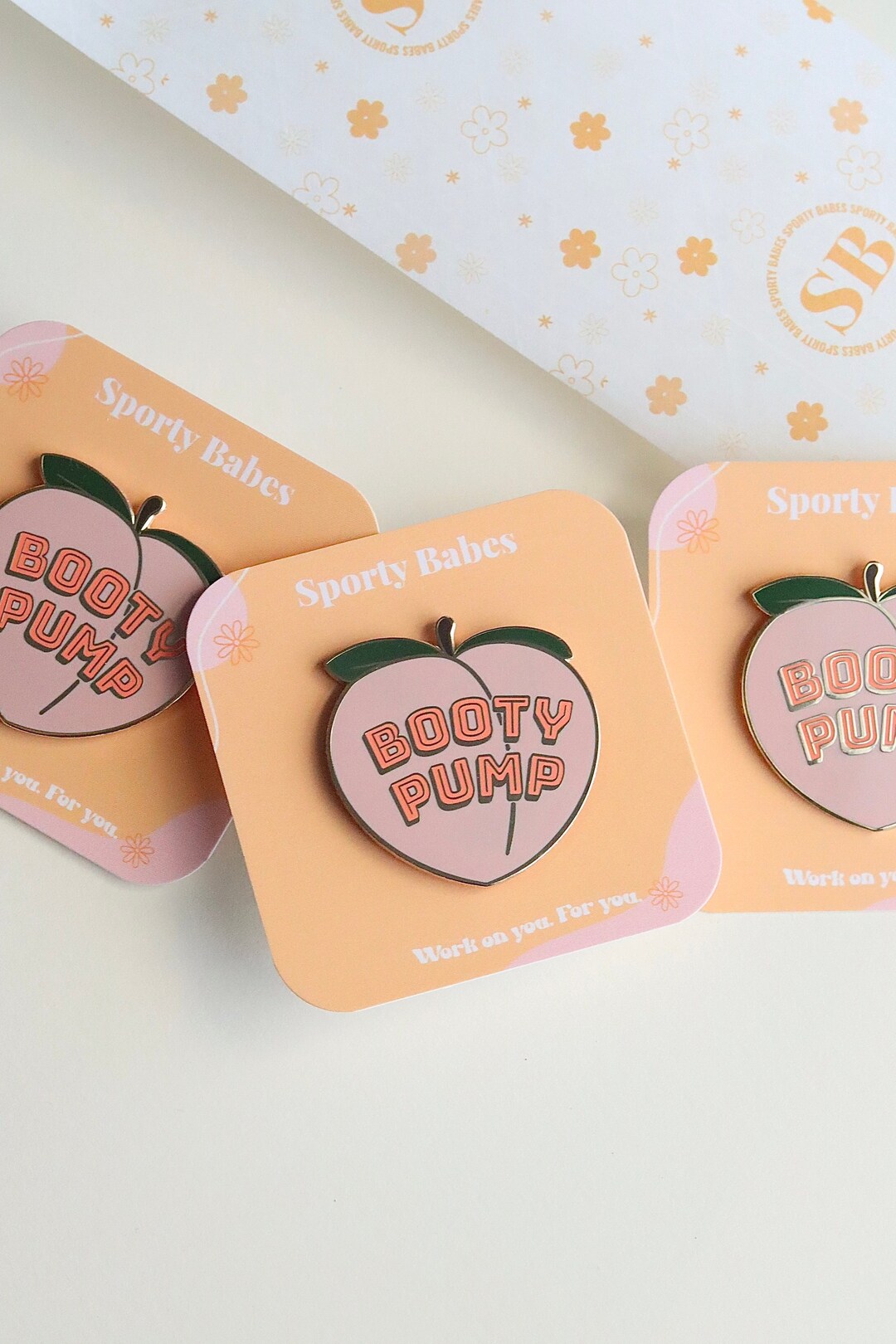 Booty Pump Pin, Hard Enamel Pin, Crossfit Gift, Gym Bag Accessories ...