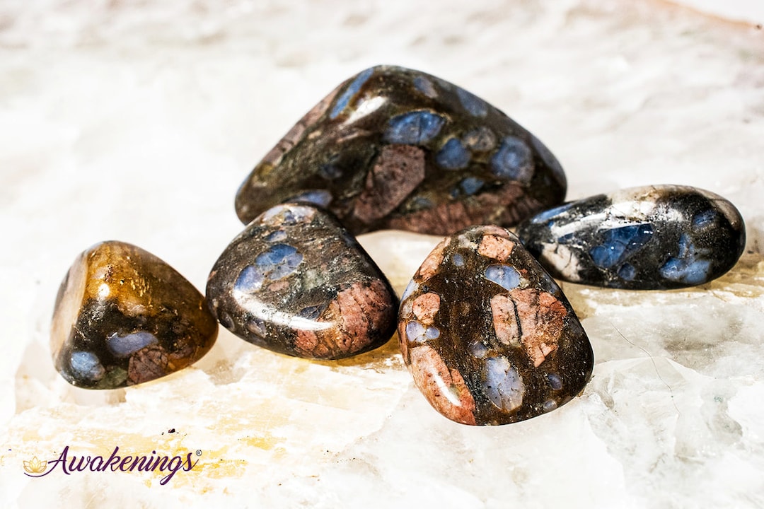 Quesera/llanite Blue Opal Tumbled Large - Etsy