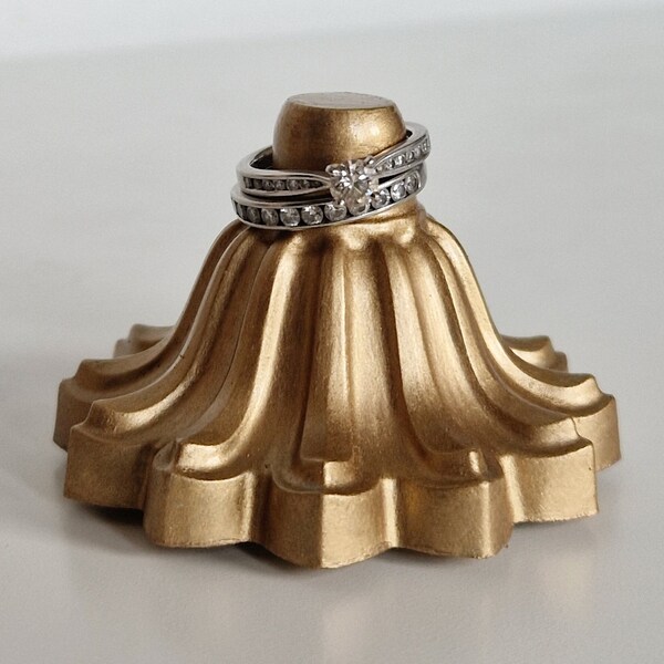 Vintage Ring Holders - Etsy UK