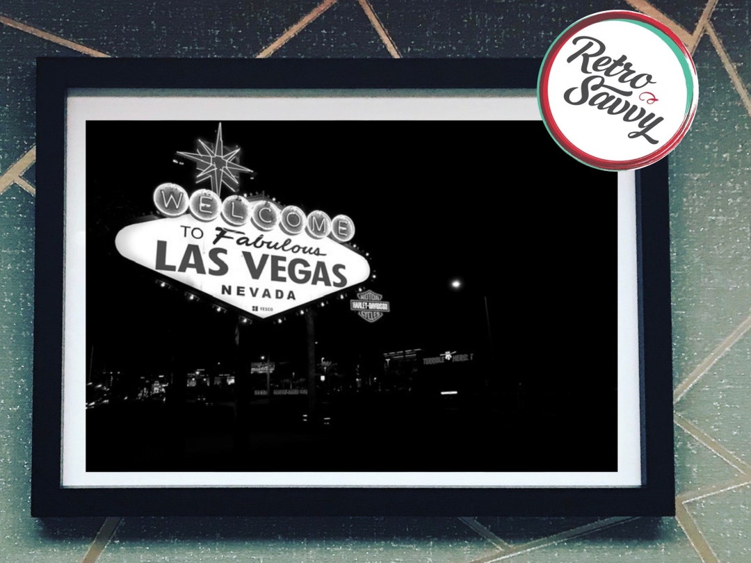 Las Vegas Sign Print - Black & White Las Vegas Photo - Nevada Art ...