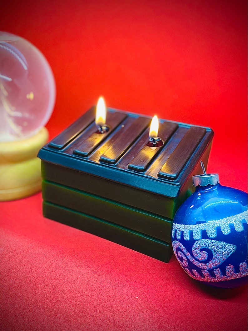 Large Dumpster Fire Novelty Candle / 50 Hour Burn-time / Funny | Etsy