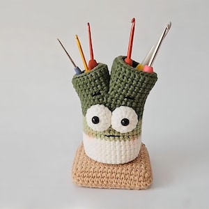 DIY Crochet Pattern: Green Onions Storage Box - Step-by-step ...