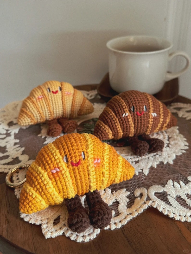 Croissant Crochet Pattern - Knit Your Own Delicious Treat! - Etsy