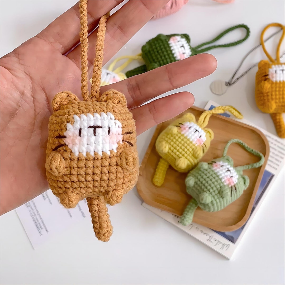Crochet Cat Cookie Pendant Pattern - DIY Kittycat Charm Tutorial - Etsy
