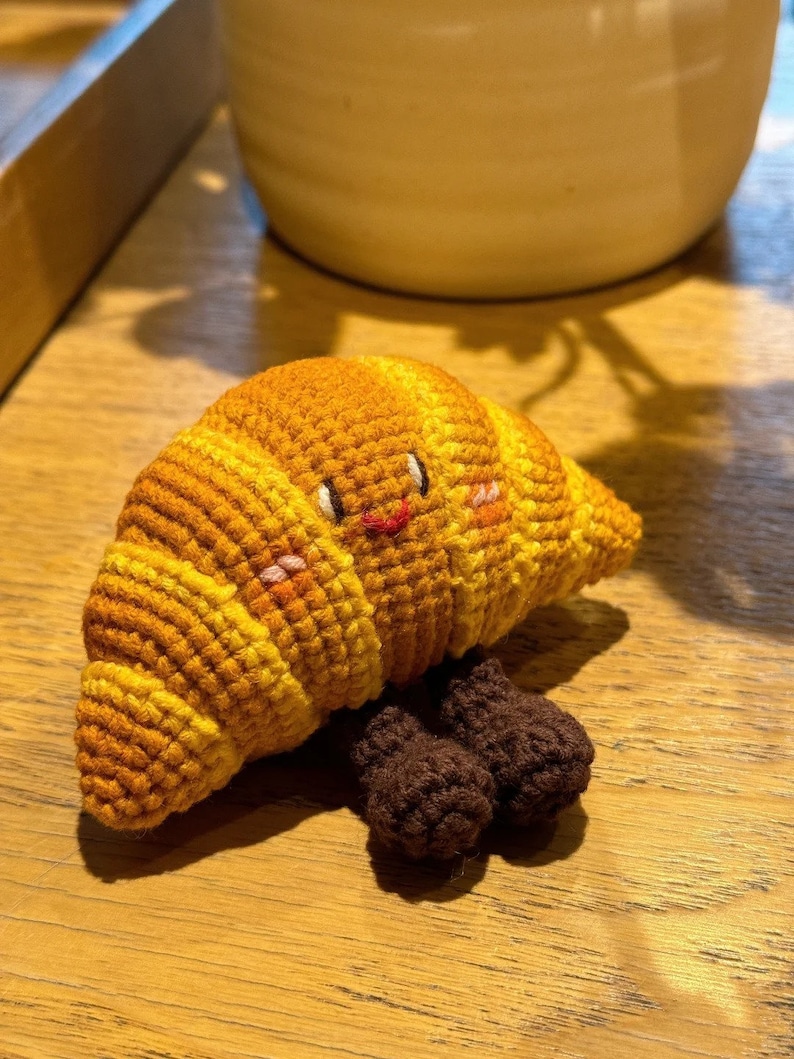 Croissant Crochet Pattern - Knit Your Own Delicious Treat! - Etsy