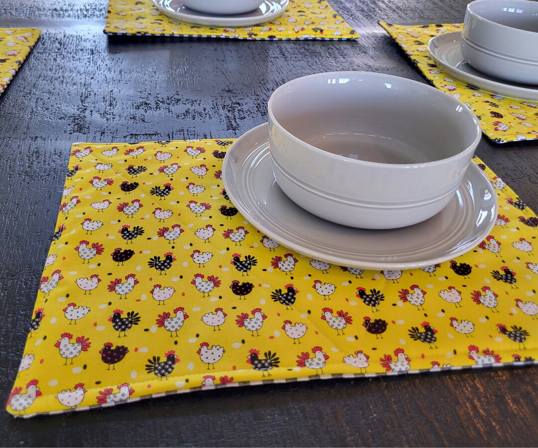 Cheerful Chickens Cloth Placement Set, Set of 4 Rooster Hen Fabric ...
